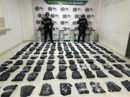 Seccional de Tránsito y Transporte logran la incautación de sesenta y siete kilos de marihuana ...